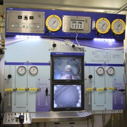UG A1800/100: Commercial Diving Chamber | Unique Group