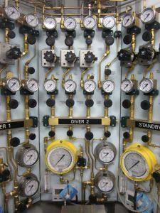 UG 1800 WSN: 3 Diver Nitrox Dive Control Panel (Surface Mount) | Unique ...