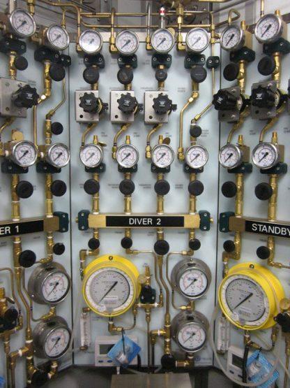 UG 1800 WSN: 3 Diver Nitrox Dive Control Panel (Surface Mount) | Unique ...